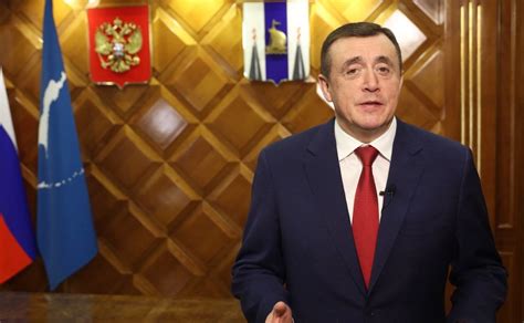 Нам ещё многое предстоит сделать Валерий Лимаренко поздравил сахалинцев и курильчан с 77