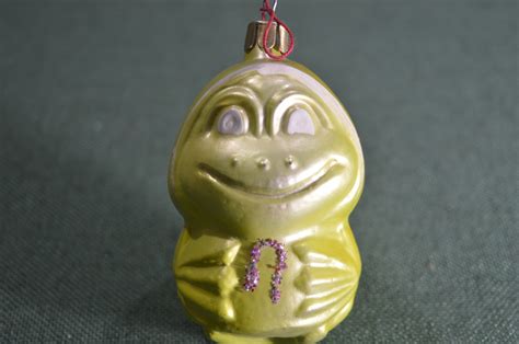Купить Елочная игрушка из набора Теремок Лягушка Стекло МПО Иней 1970 е годы СССР в