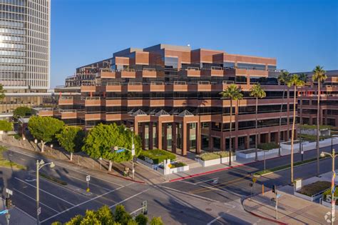 5700 Wilshire Blvd Los Angeles Ca 90036 Wilshire Courtyard West