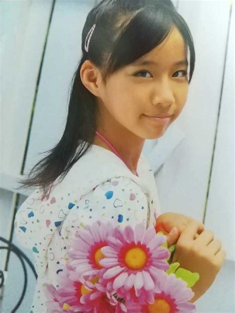Jp ジュニアアイドル写真集 「世界のいもうとpart2」初版帯つき 2008年発売 おもちゃ