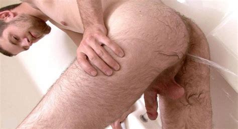 Its Saturday Night Guys 31 Shots Daily Squirt Its Saturday Night Guys 31 Shots Daily Squirt