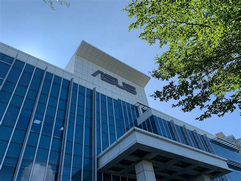 華碩攜手台大成立加速器 鎖定電動車應用綠色科技遊戲化體驗