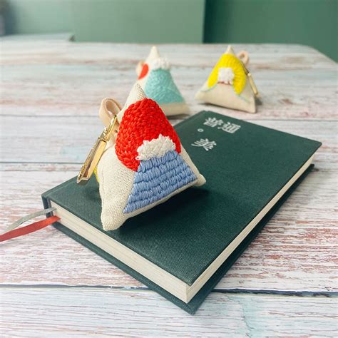 【俄羅斯刺繡】回憶的富士山香包｜在家體驗組｜ 繡線刺繡 Diy School 手作工藝