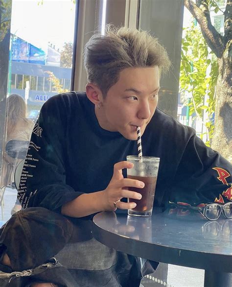 [잡담] 세븐틴 호시 인스타 마지막 사진 개귀엽당 인스티즈 Instiz 연예 카테고리