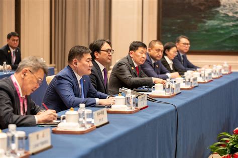 ЕРӨНХИЙ САЙД Л ОЮУН ЭРДЭНЭ БНХАУ ЫН ТӨРИЙН ЗӨВЛӨЛИЙН ЕРӨНХИЙ САЙД ЛИ ЧЯНТАЙ УУЛЗЛАА