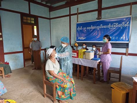 ထီးချိုင့်မြို့နယ်တွင် ကိုဗစ် ၁၉ရောဂါကာကွယ်ဆေး ဆက်လက်ထိုးနှံပေး