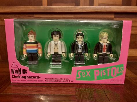 Medicom Toys Kubrick Sex Pistols Hobbies And Toys Collectibles