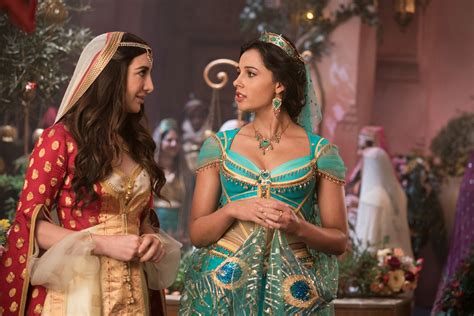 Photo De Nasim Pedrad Aladdin Photo Nasim Pedrad Naomi Scott