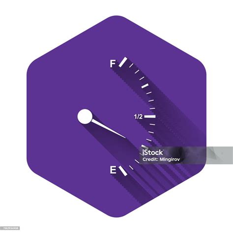 긴 그림자로 격리 된 화이트 모터 가스 게이지 아이콘 빈 연료 미터 전체 탱크 표시 보라색 육각 버튼 벡터 일러스트레이션 가격표에 대한 스톡 벡터 아트 및 기타 이미지