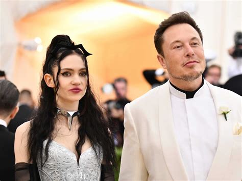Elon Musk Is Dating Grimes