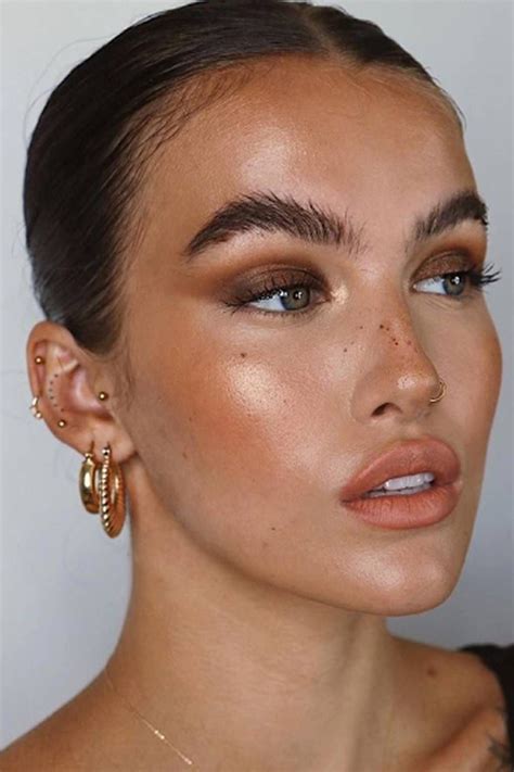 39 Failsafe Party Makeup Looks To Suit Minimalists And Maximalists Виды макияжа Идеи макияжа