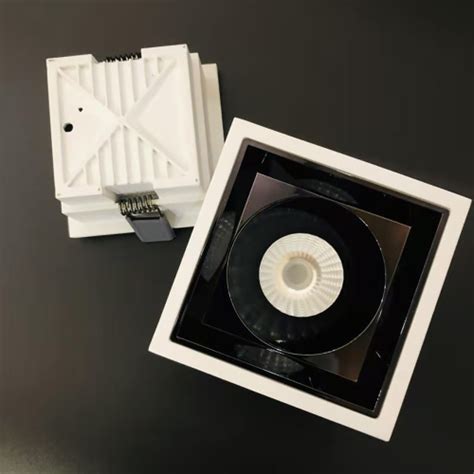 알루미늄 하우징이있는 공간을위한 스포트 라이트 의 고품질 알루미늄 하우징이있는 공간을위한 스포트 라이트