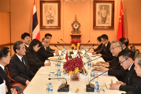 王毅与泰国外长敦举行会谈王毅泰国东盟新浪新闻