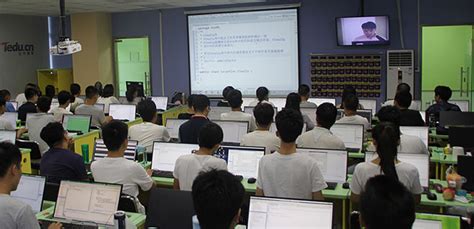 成都达内教育有几个校区 成都达内IT教育