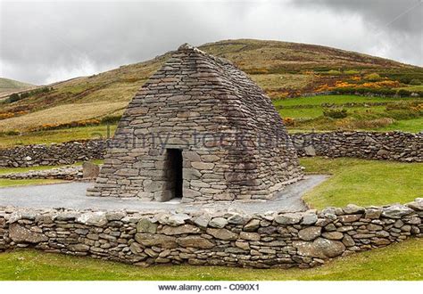 Corbelled Vault Architecture Horizontal Stone Blocks Forming Intricate Design