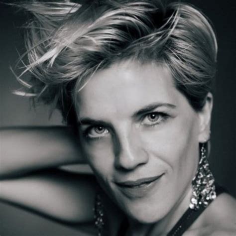 Şirin Soysal Feat Frode Haltli Yağmurun Sesine Bak” Söz Müzik