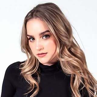 Top 40 Teen Influencers In 2025