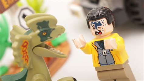 Lego Jurassic Park 76958 Dilophosaurus Ambush Review
