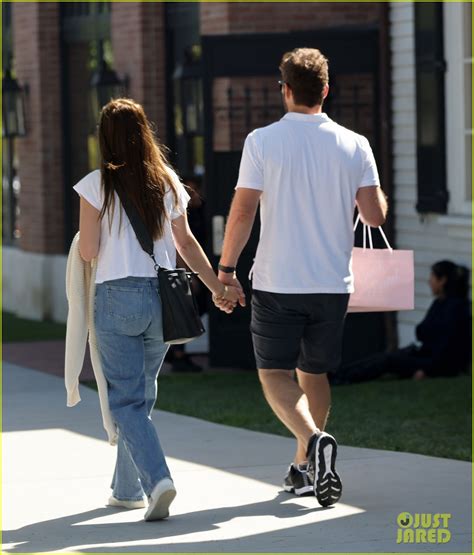 Chris Pratt Girlfriend