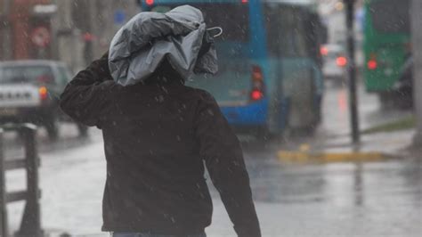 ¿esta Semana Aparecerá La Lluvia En Santiago — Rockandpop