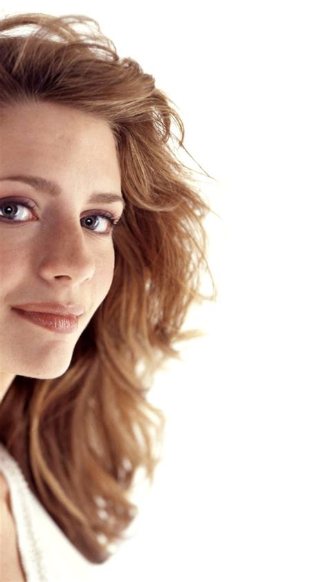 Download Wallpaper Face Model Mischa Barton Actress View Section Girls In Resolution 750x1334