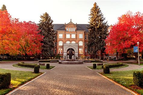 Gonzaga University Profile Rankings And Data Us News Best Colleges