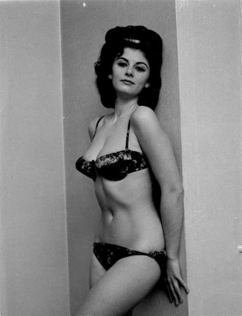 Pin On Vintage Women