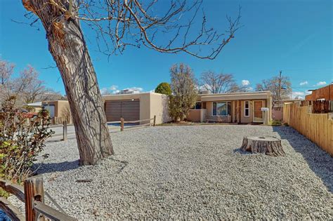 1900 Dakota St Ne Albuquerque Nm 87110 See Est Value Schools And More