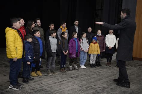 ვანის სალოტბარო სკოლა Home