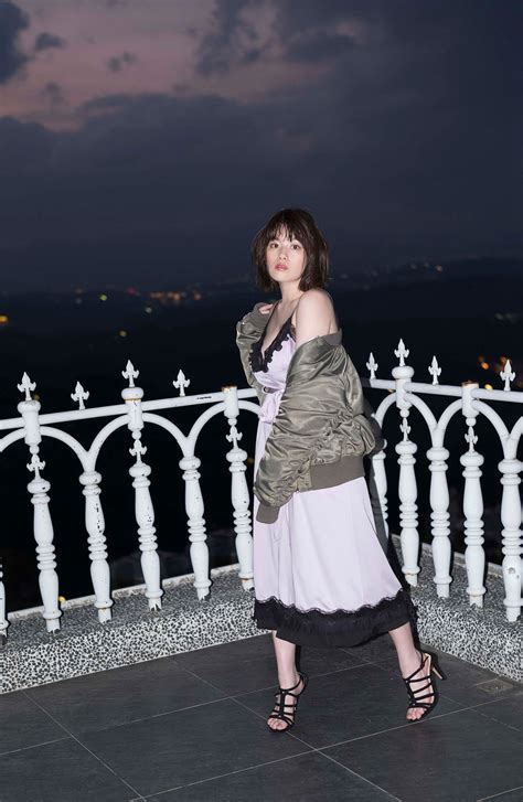 Nao Kanzaki And A Few Friends Miwako Kakei Her Scintillating Yet Too