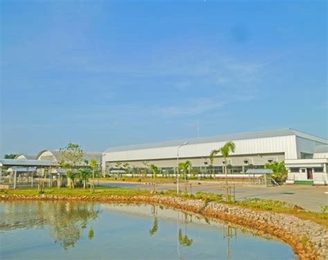 สุราษฎร์ธานีเบเวอเรช คัดสรรจากธรรมชาติ “เพื่อคุณภาพที่ดีสู่คุณ”