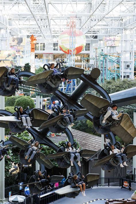 Mall Of America Is A Theme Park Can Local Shopping Malls Follow Suit
