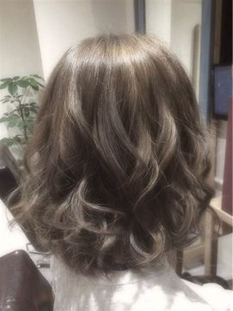 20 ทรงผมสั้นลอนสวยๆ 2018 Ladyissue เว็บรีวิวเครื่องสำอาง ชุมชนผู้หญิง ฮาวทูแต่งหน้า อัพเดท