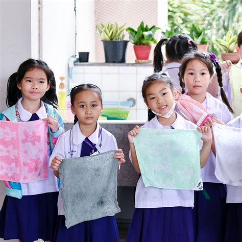 💛💛 กิจกรรมบำเพ็ญประโยชน์ เนื่องในวันคล้ายวันพระราชสมภพพระบาทสมเด็จพระบรมชนกาธิเบศร มหาภูมิพลอดุล