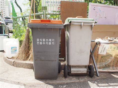 음식물 쓰레기 배출량을 줄이기 위한 음식물류 폐기물 RFID종량기 지원받고 설치하세요