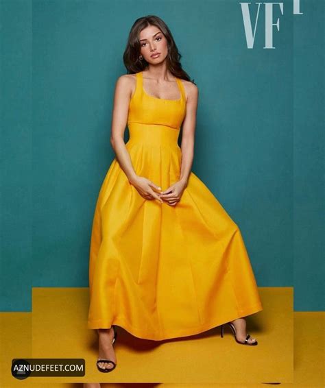 Mimi Keene Feet Aznudefeet