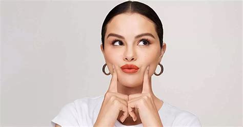 Did Selena Gomez Get Plastic Surgery Fabbon
