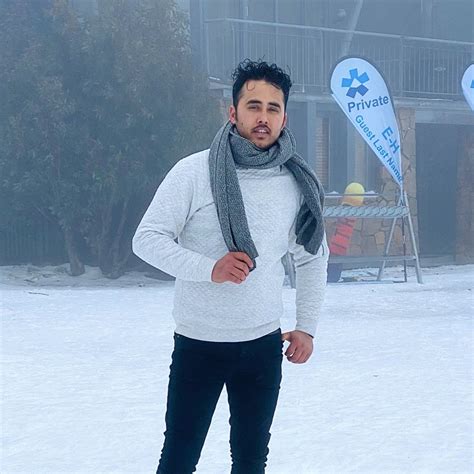 Deepak Gautam Linkedin