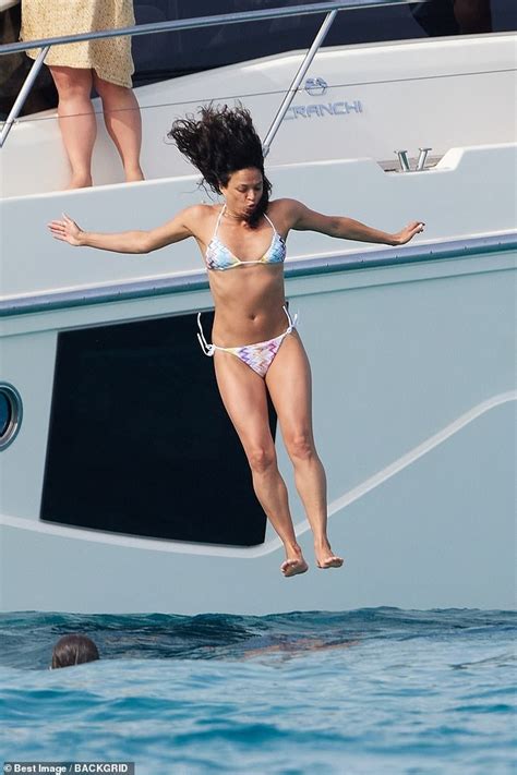 Michelle Rodriguez Shows Off Her Toned Abs On A Yacht In St Tropez