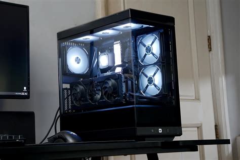 My Hyte Y40 Clean Build Rhyte