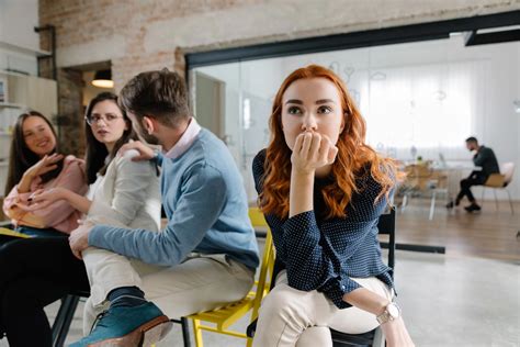networking as an introvert strategies to overcome your fears search