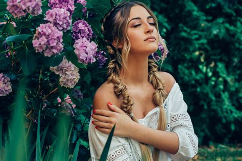 12 Bubble Braids Styles That Will Be Your New Go To Look