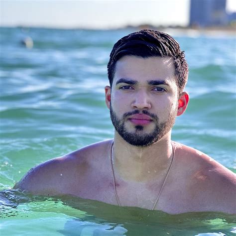 Pidiendo Una Hamburguesa Con 30 Quesos En Mcdonalds 🍔 Pidiendo Una Hamburguesa Con 30 Quesos