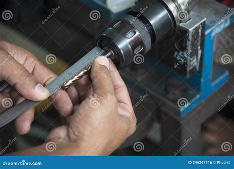 The Cnc Tool Length Measurement Non Touch Method By Laser Processing Royalty Free Stock Image