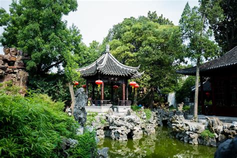 扬州个园宜雨轩介绍 扬州个园宜雨轩 扬州个园景点介绍 大山谷图库
