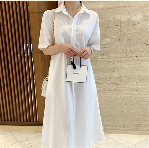 디홀릭 단정한 하객룩 기본카라 반소매 화이트 와이셔츠 롱 원피스
