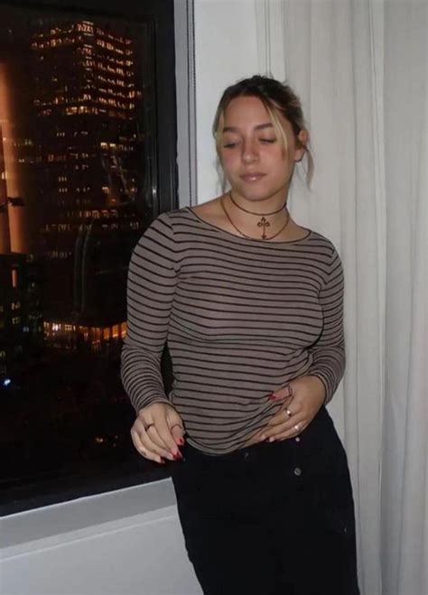 Mackenzie Ziegler R Mackenziezieglerhq