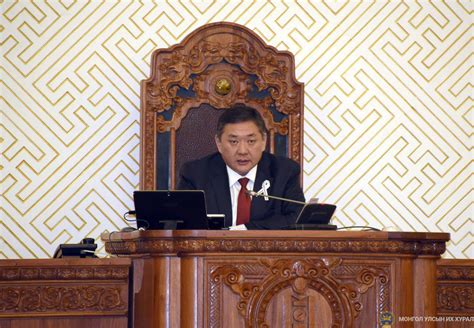 Төрийн албаны тухай хуулийн шинэчилсэн найруулгын төсөл батлагдлаа