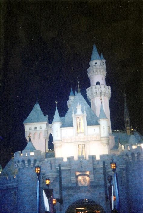 All Things Disneyland Disneyland In April 2004 Pictures