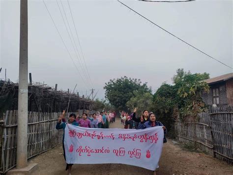 ယင်းမာပင်တွင် စစ်အာဏာရှင် ဆန့်ကျင်ရေး မြောက်ခြမ်း သပိတ်အင်အားစု ချီတက် သပိတ်မှောက် Khit Thit Media